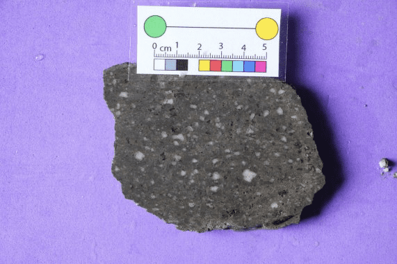 Using deep learning to identify rock types - Datarock